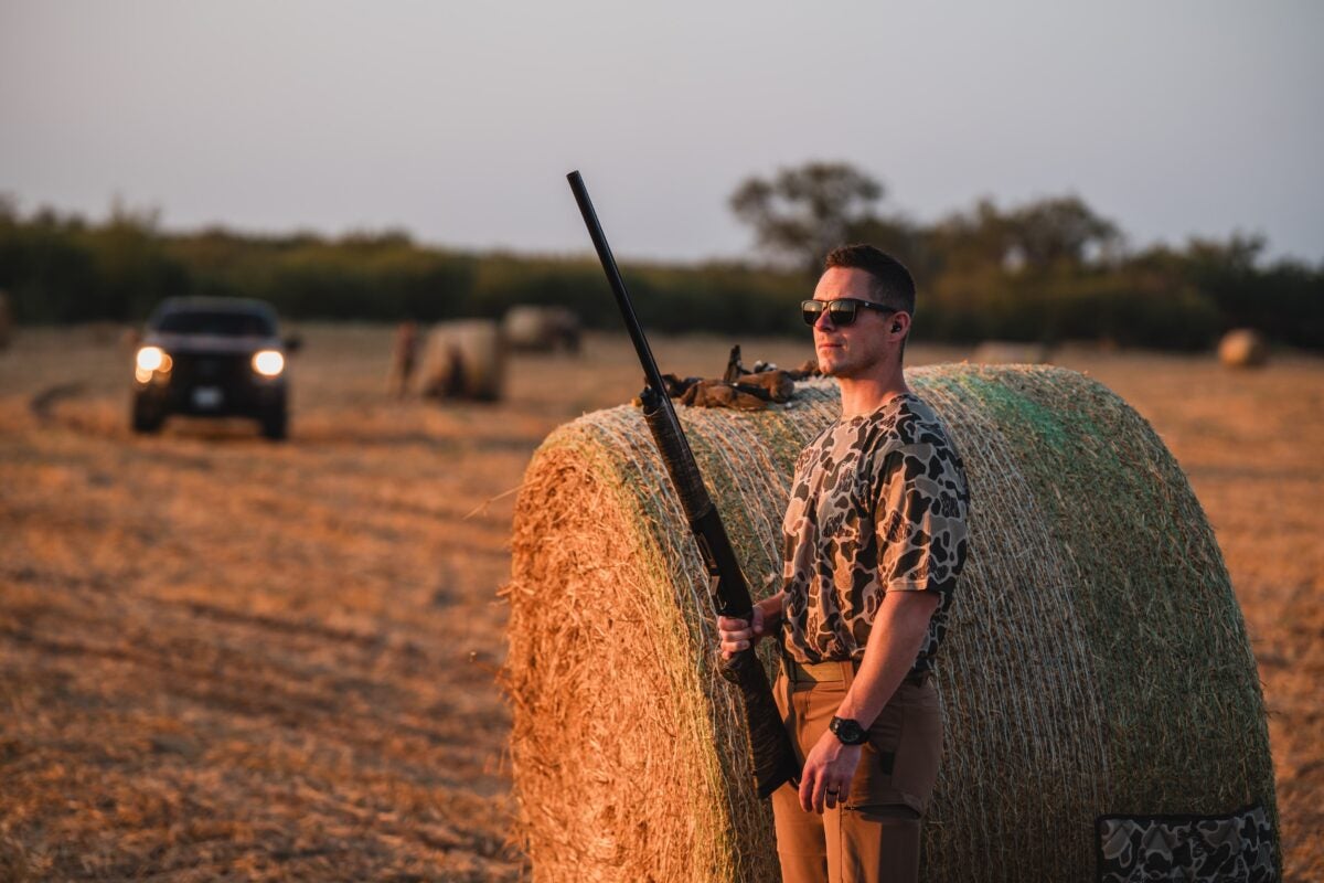 AllOutdoor Review - Redfield Vector 12 Gauge Inertia Semi-Auto Shotgun - Adventure PNW Clothing LLC